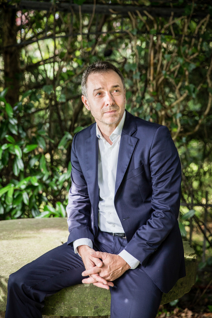 «Die Starken müssen den Schwachen helfen», sagt der Millionär Guido ...